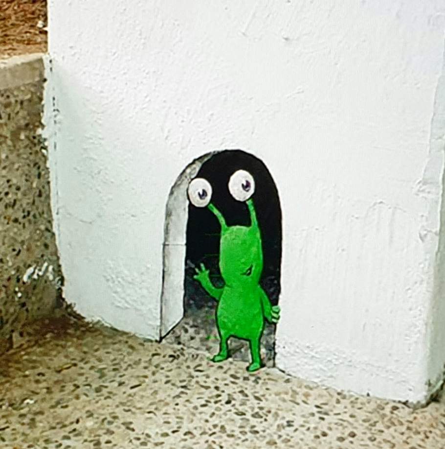 Solve Whilst the mice are away Sluggo will play. jigsaw puzzle online ...