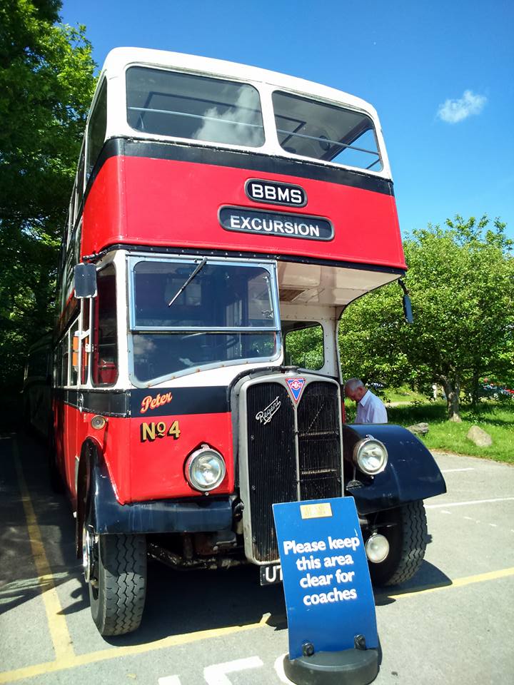 Solve Cumbria Classic Coaches jigsaw puzzle online with 130 pieces