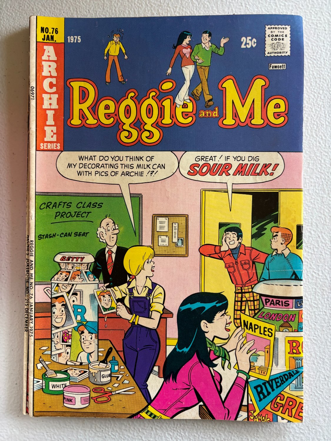 Solve Reggie and Me jigsaw puzzle online with 300 pieces