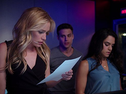 Solve Notorious jigsaw puzzle online with 48 pieces