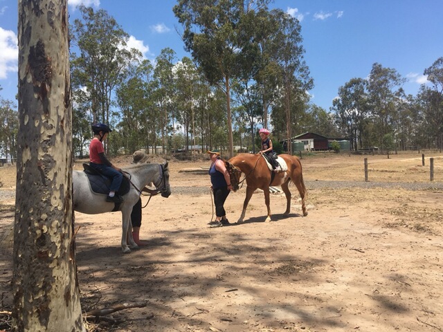Solve horse riding jigsaw puzzle online with 48 pieces