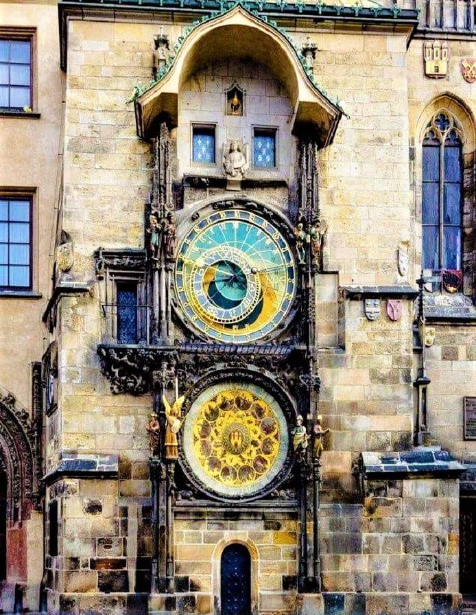 Solve EUROPE'S OLDEST CLOCK, PRAGUE, CZECH REPUBLIC jigsaw puzzle ...