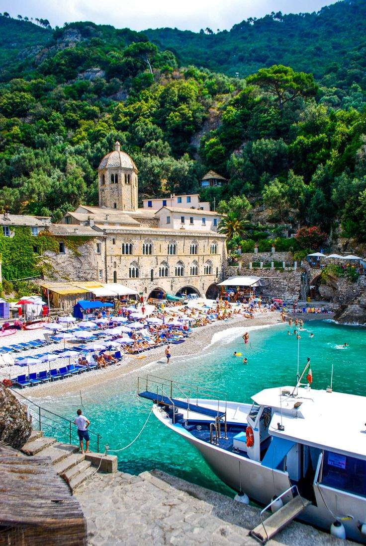 Jigsaw Puzzle | Abadia de San Fruttuoso, Camogli, Ligúria, Itália !!! | 77 pieces | Jigidi