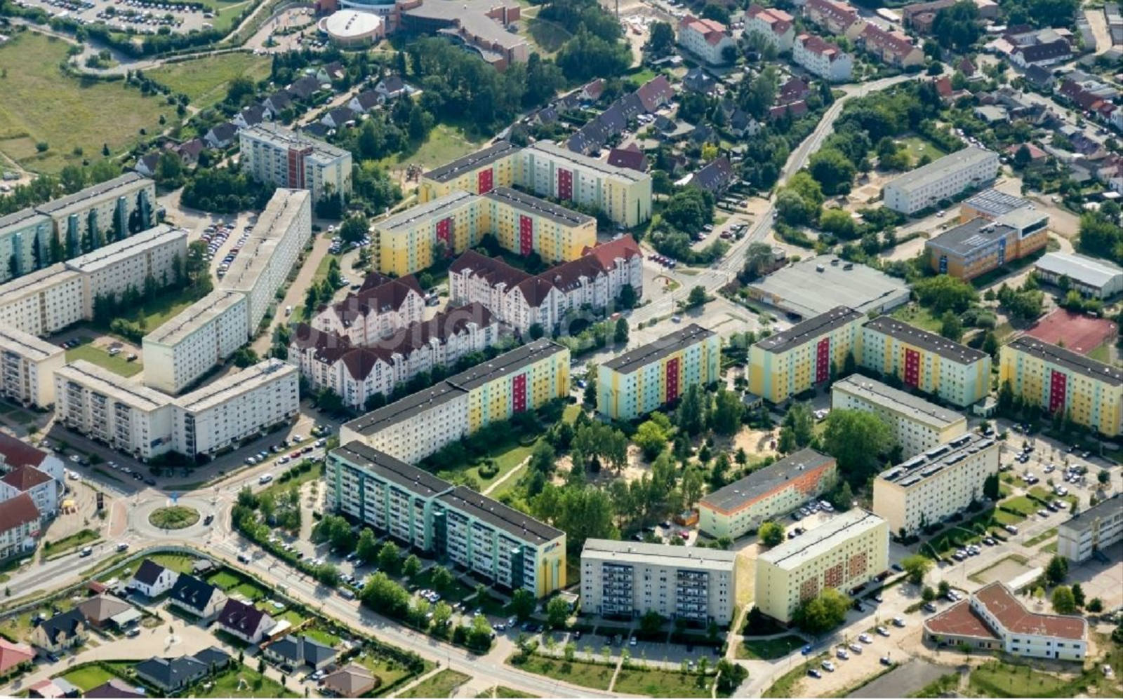 Solve Wohngebiet - Papenberg jigsaw puzzle online with 308 pieces