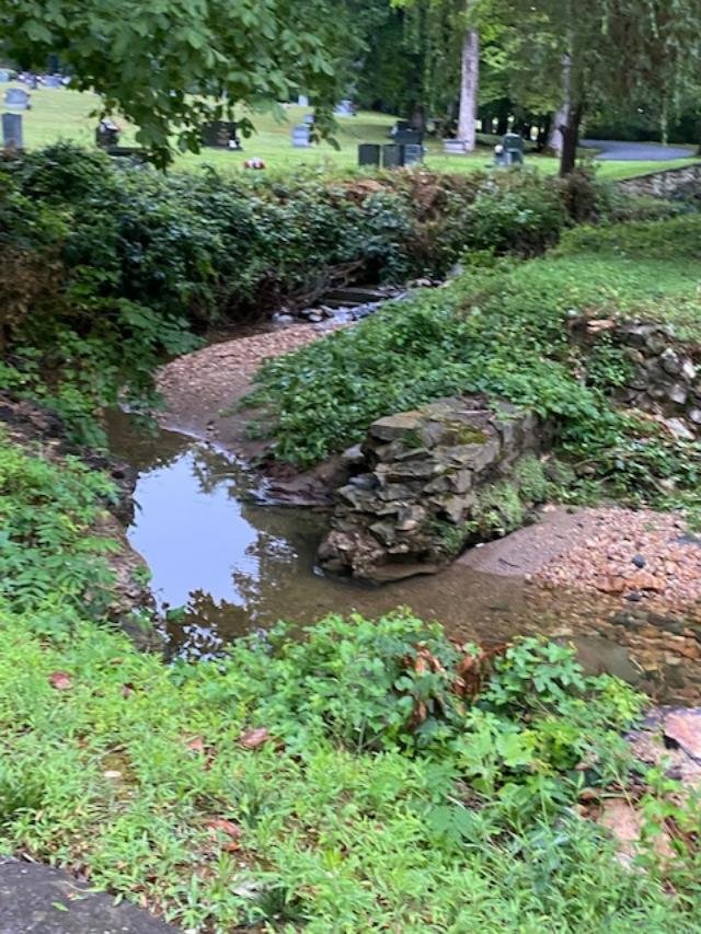 Solve Broken bridge jigsaw puzzle online with 20 pieces