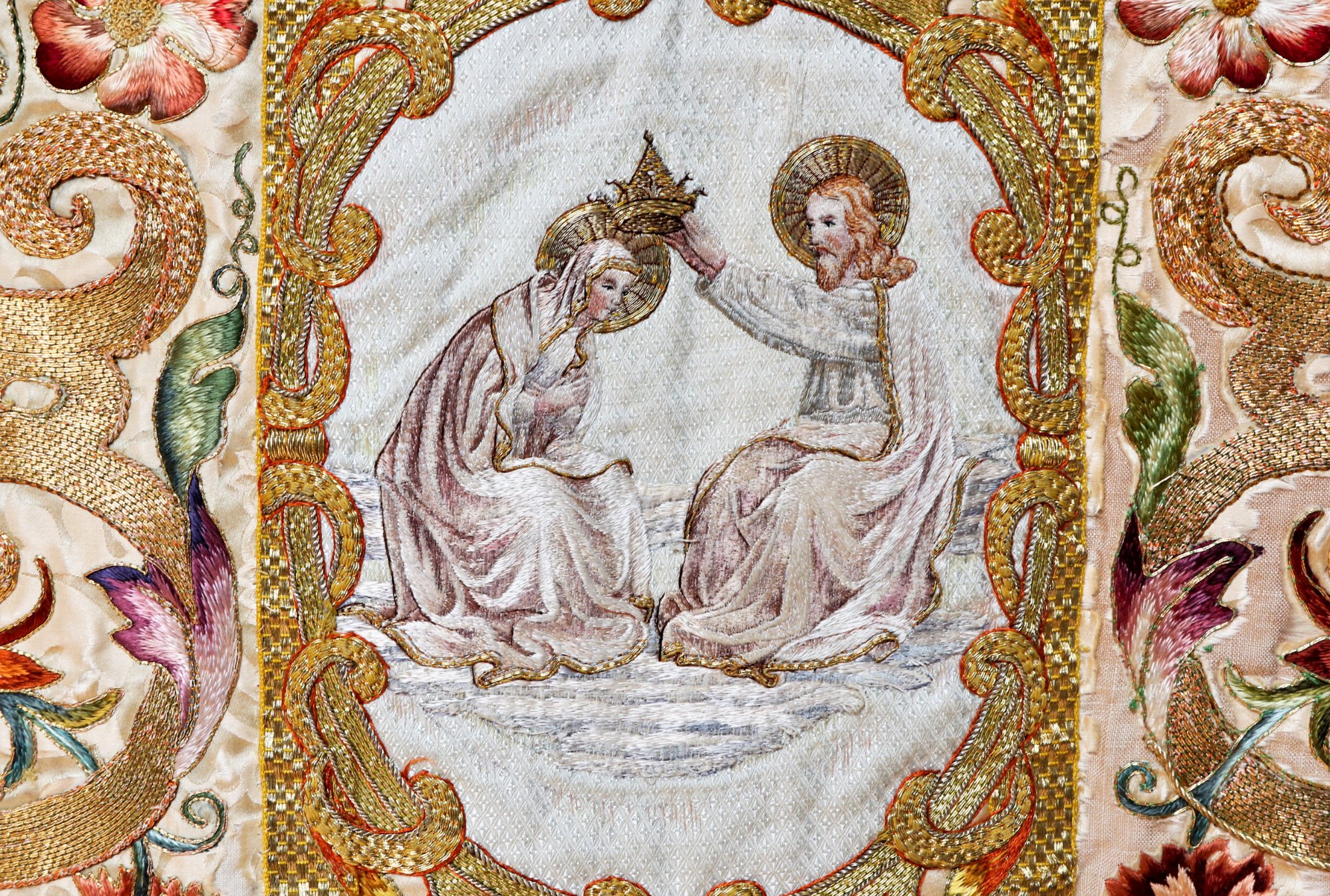 Solve Detail from a Dominican-made chasuble embroidered with images ...