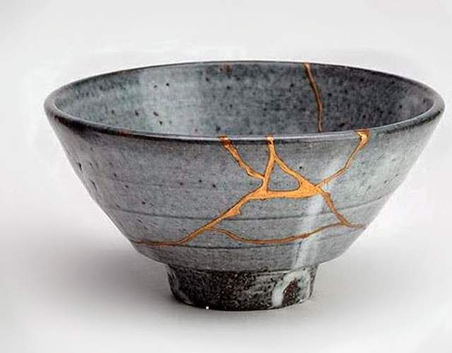 Solve KINTSUGI IS THE JAPANESE ART OF REPAIRING BROKEN POTTERY WITH ...