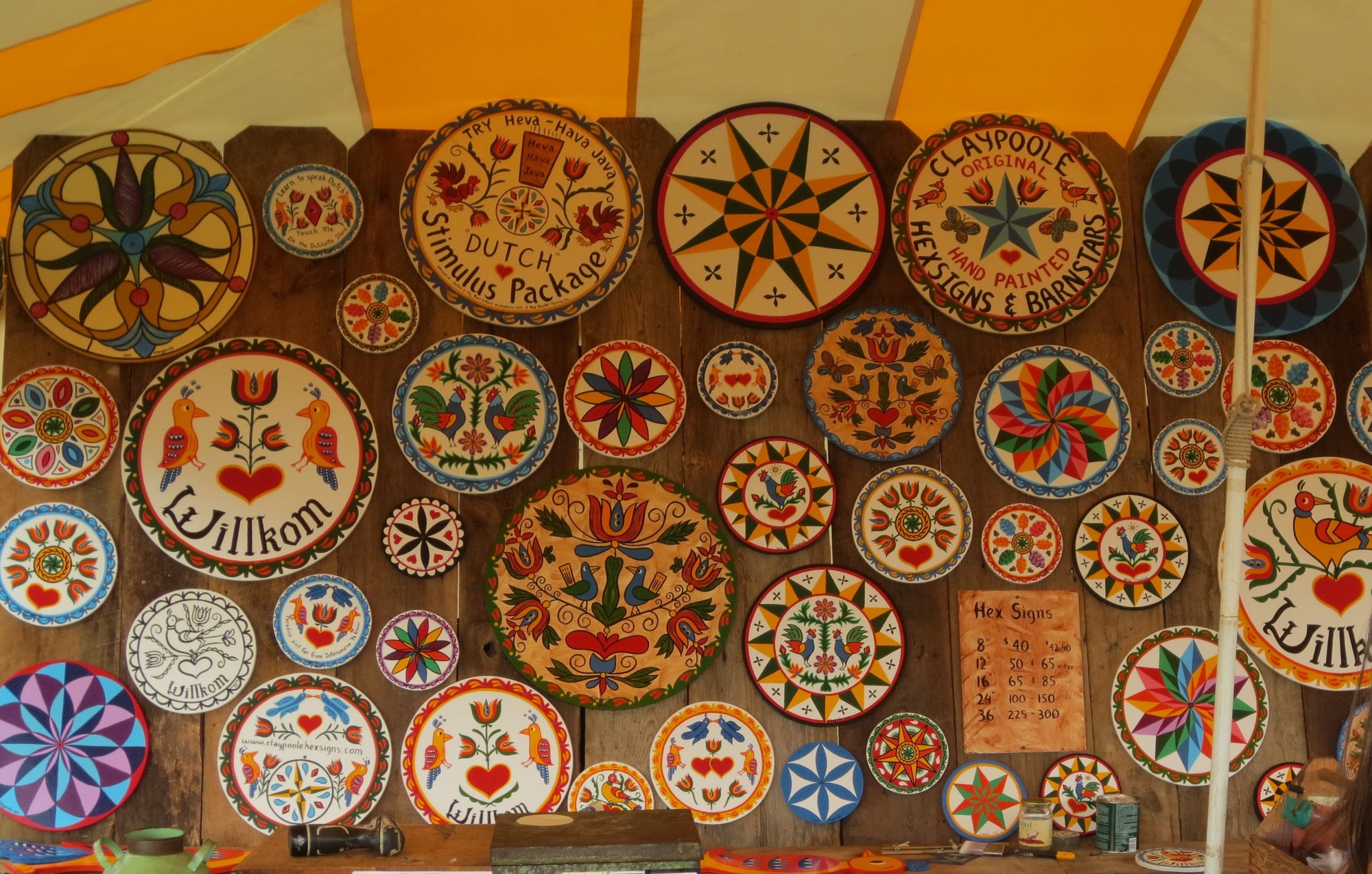 Solve Pennsylvania Dutch (German) hex signs jigsaw puzzle online with ...