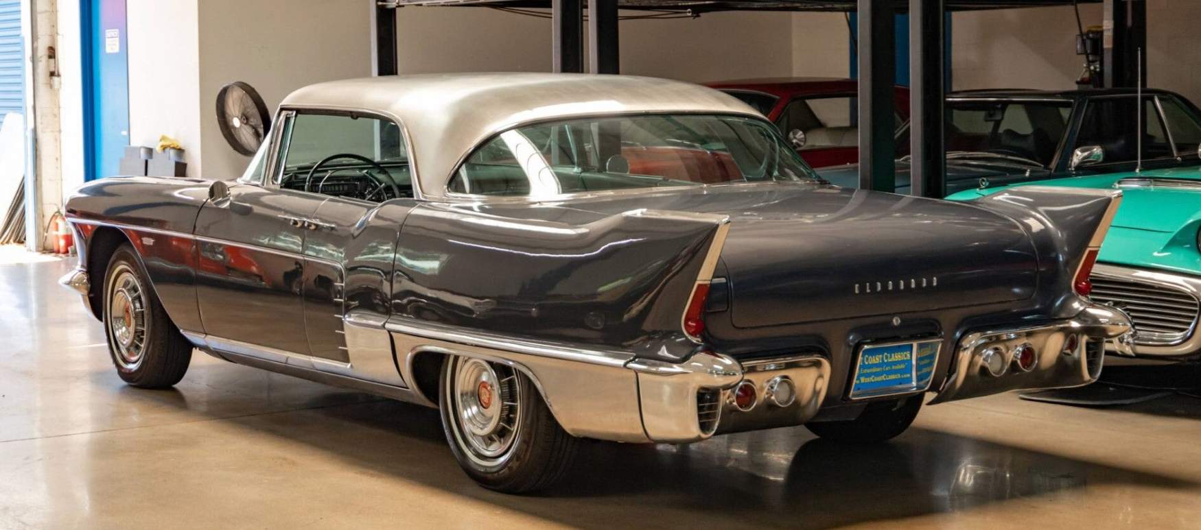 Solve 1958 Cadillac Eldorado Brougham rear jigsaw puzzle online with 84 ...