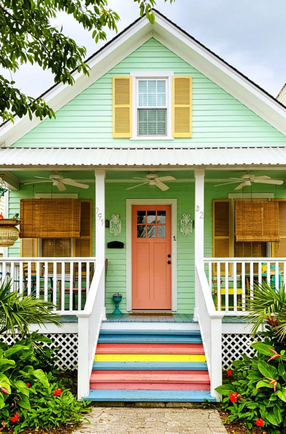 Solve Bay Saint Louis-MS jigsaw puzzle online with 308 pieces