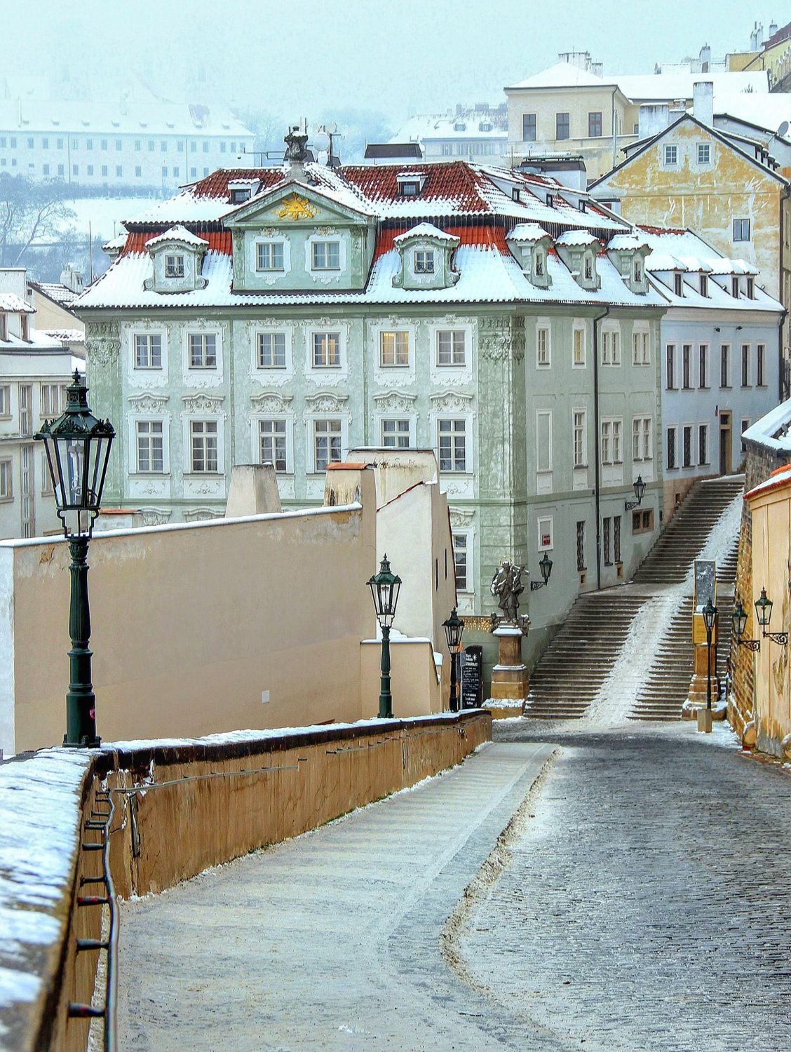 Solve Letošní první sníh v Praze - This year's first snow in Prague ...