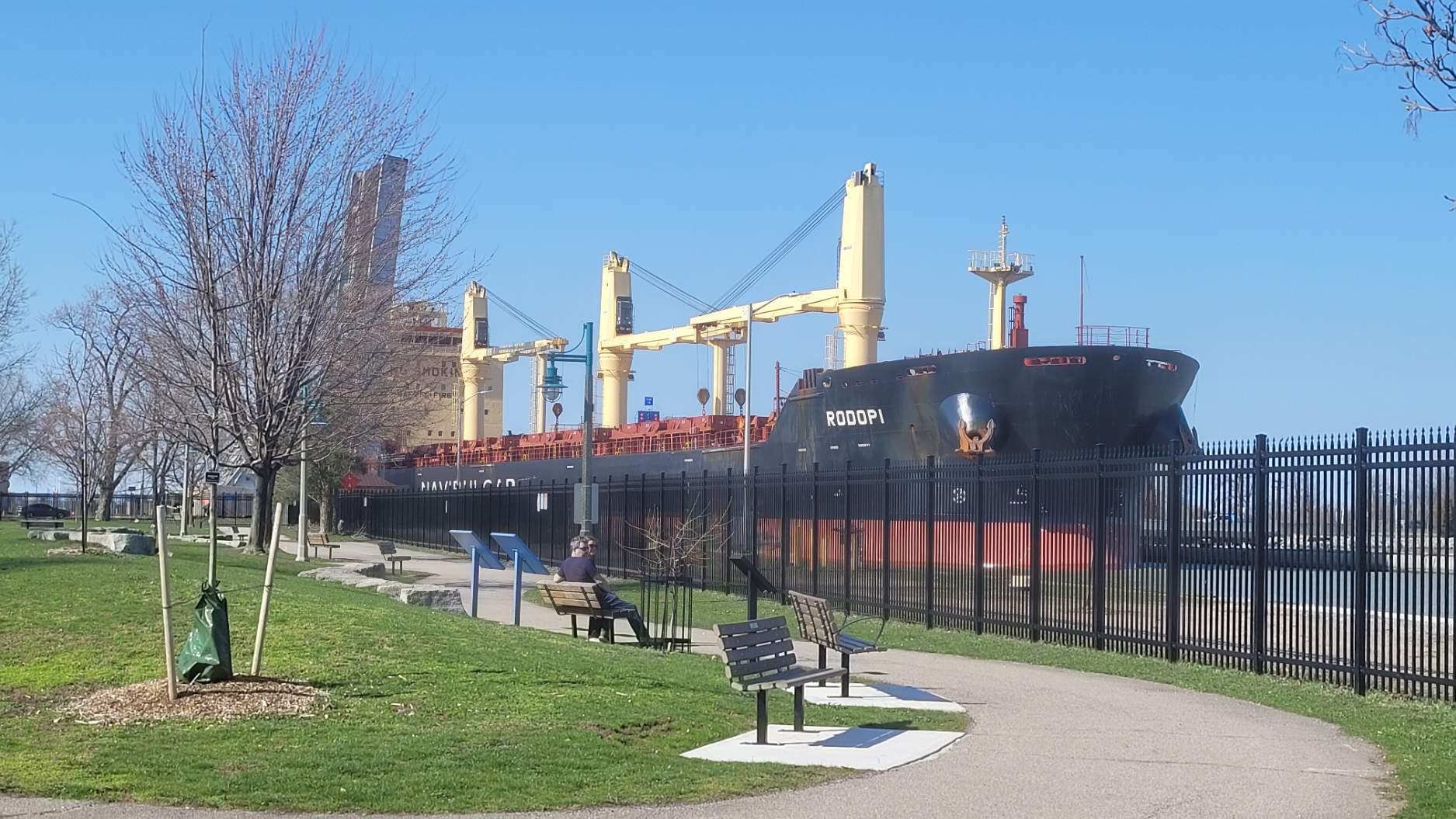 Solve "Rodopi" jigsaw puzzle online with 120 pieces