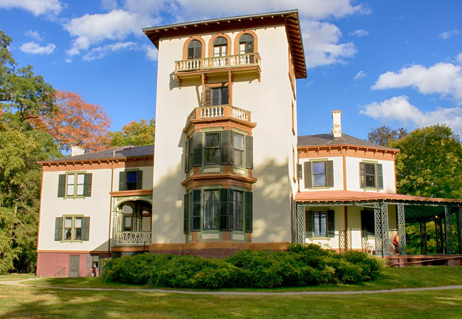 Solve Samuel F.B. Morse Historic Site jigsaw puzzle online with 96 pieces