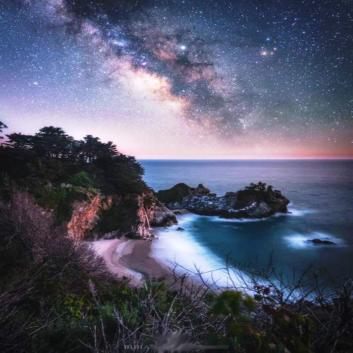 Solve Bling on both sides. jigsaw puzzle online with 25 pieces