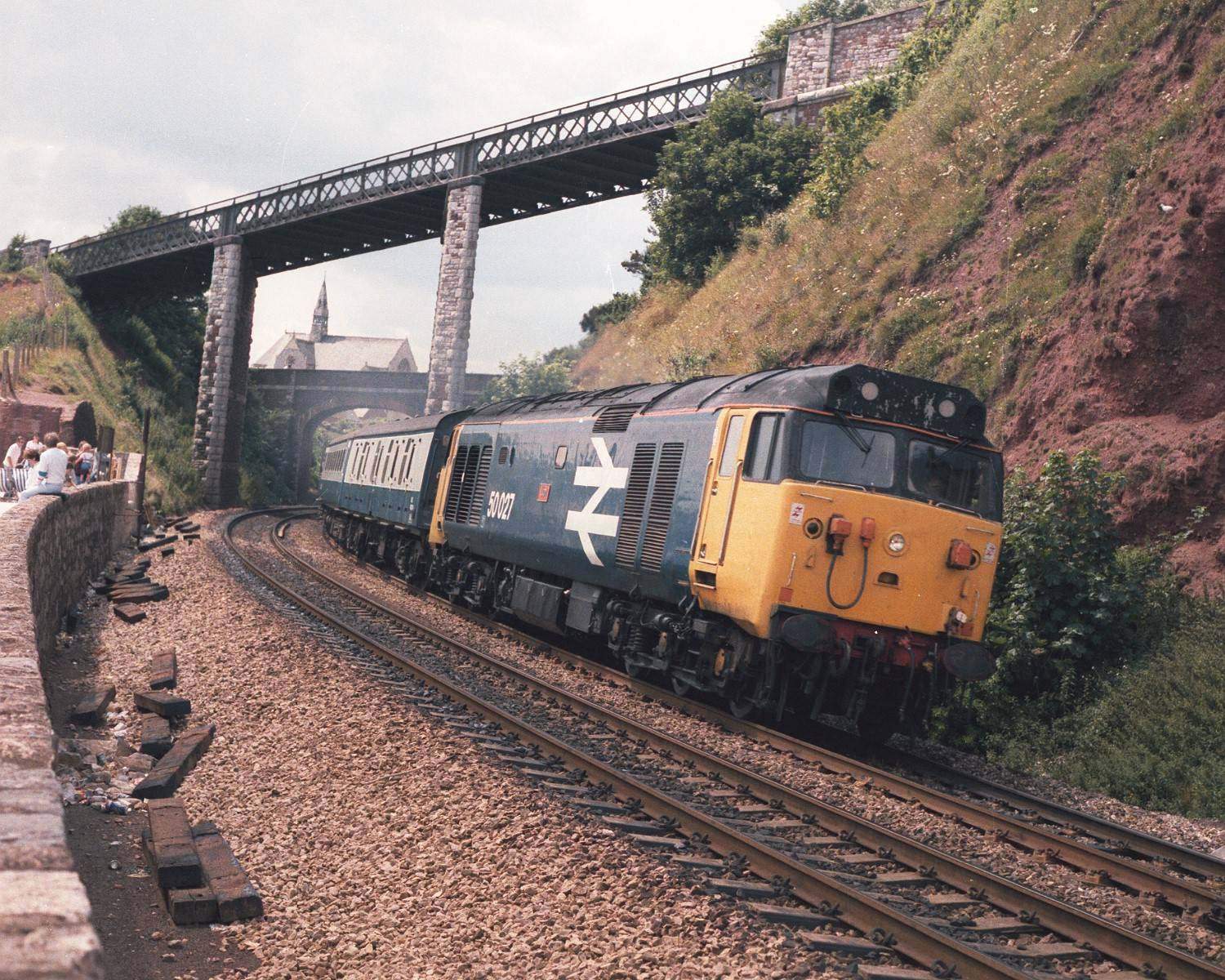 Solve BR Class 50 Type 4 50027 Lion. jigsaw puzzle online with 154 pieces