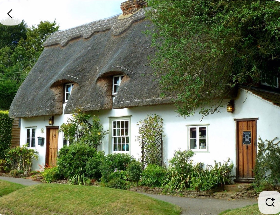 Solve Thatched Cottage, ENGLAND jigsaw puzzle online with 88 pieces