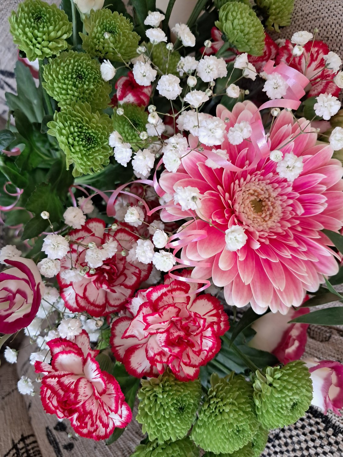 Solve Bunch of flowers 11 jigsaw puzzle online with 300 pieces