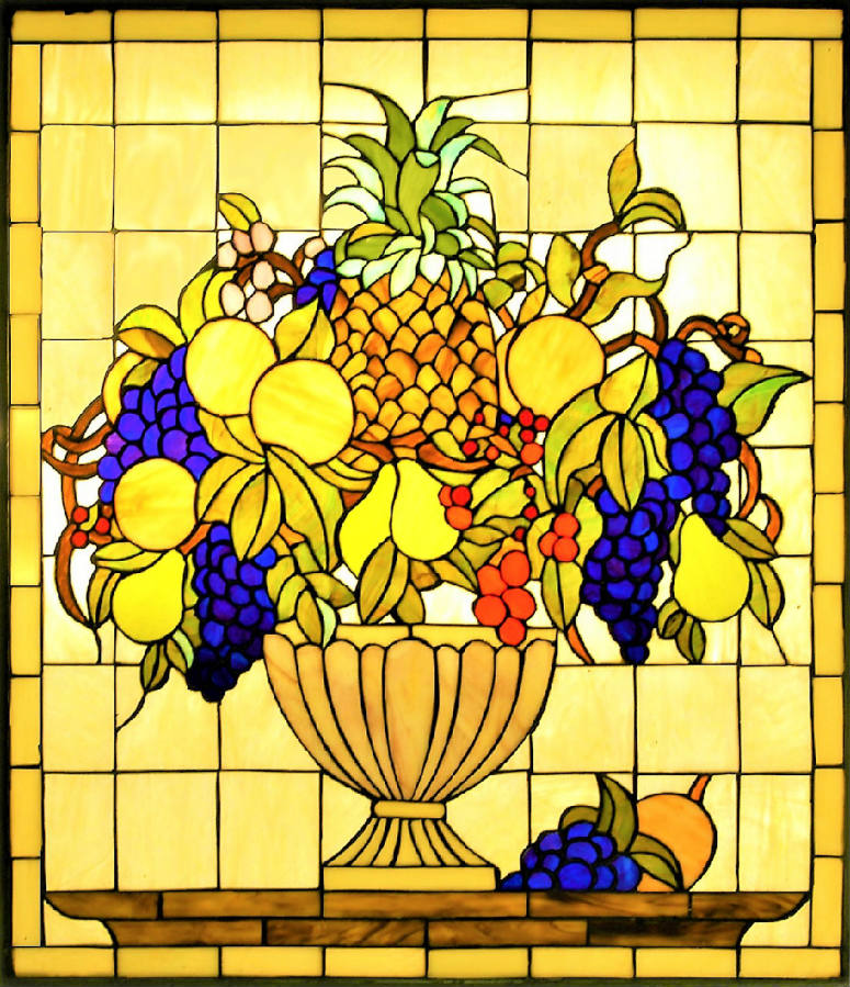 Solve Tiffany Style Stained Glass Window jigsaw puzzle online with 72 ...