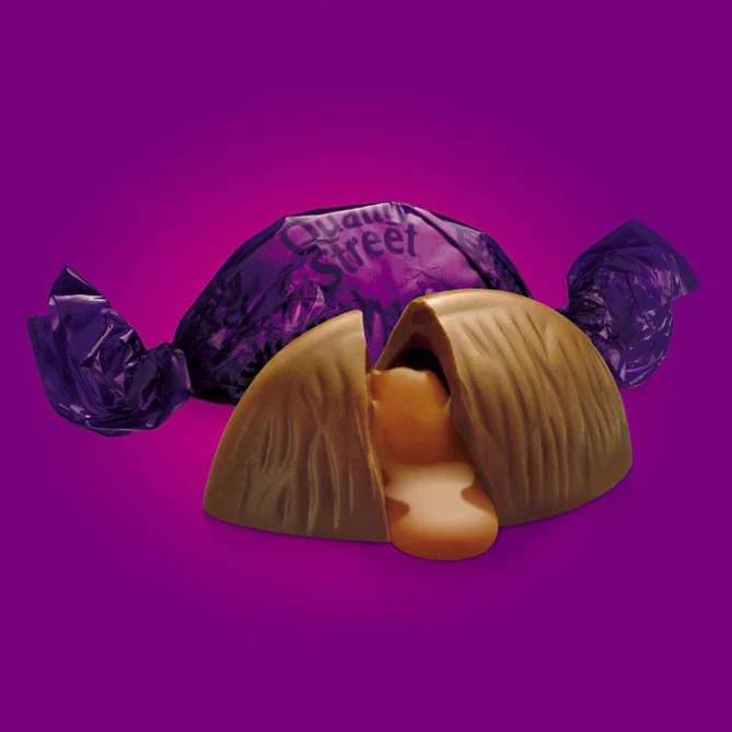 Solve quality-street-purple-one. jigsaw puzzle online with 9 pieces