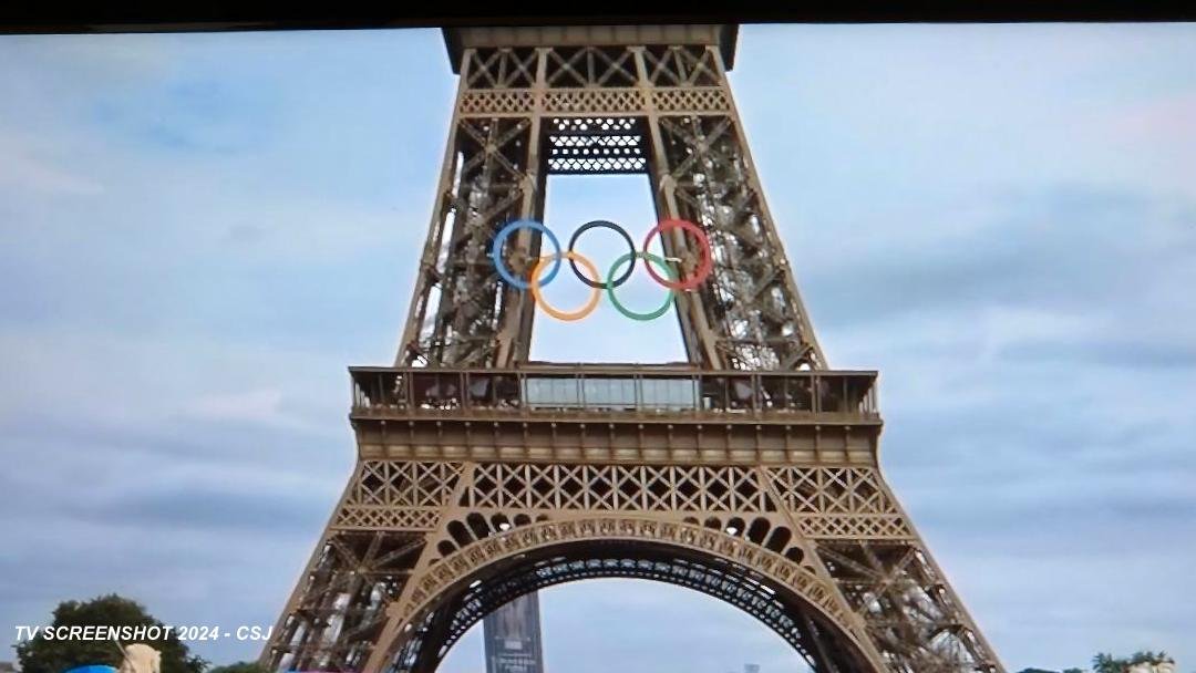 Solve FRANCE – The 2024 Summer Olympics 2 – The Eiffel Tower jigsaw ...