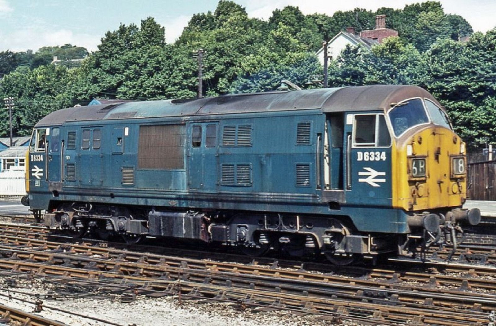Solve North British Class 22 6334 at Exeter. jigsaw puzzle online with ...