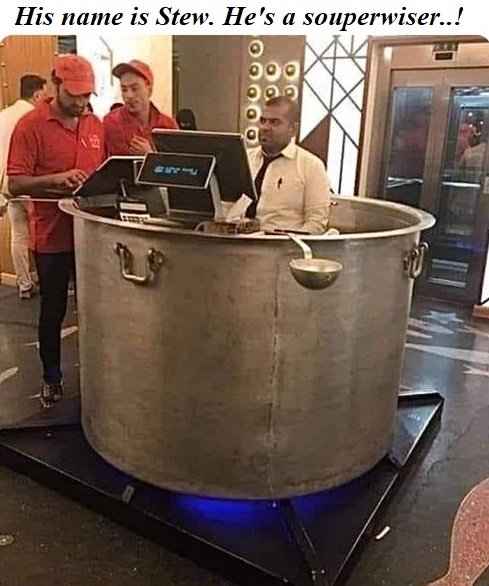 Solve Order a stew at Stew :-) jigsaw puzzle online with 12 pieces