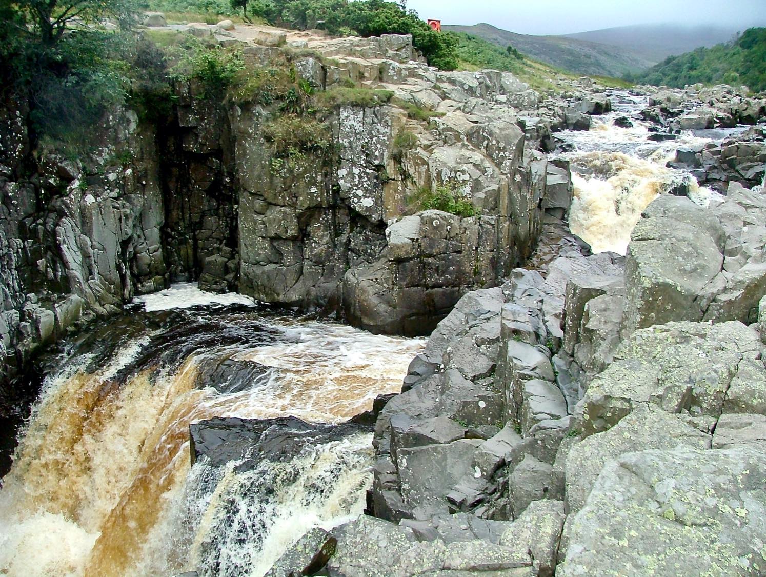 Solve At the Top of High Force jigsaw puzzle online with 99 pieces