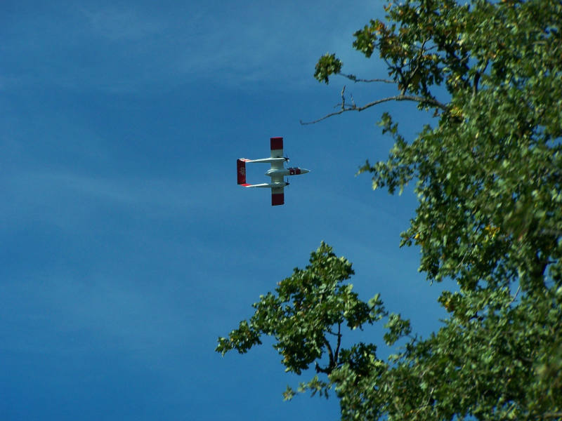Solve CDF fire spotter plane jigsaw puzzle online with 12 pieces