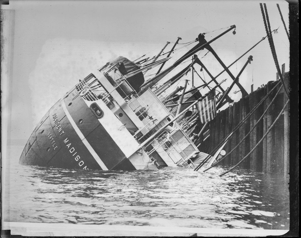 Solve President Madison jigsaw puzzle online with 12 pieces