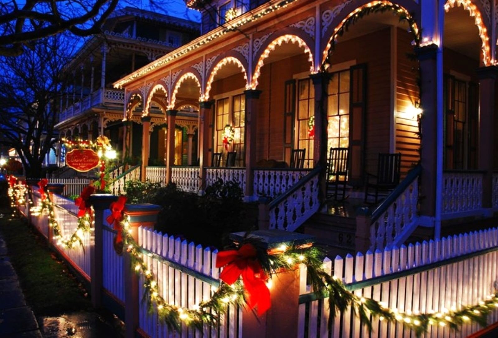 Solve Winter Wonderland, Cape May, N.J. jigsaw puzzle online with 176 ...