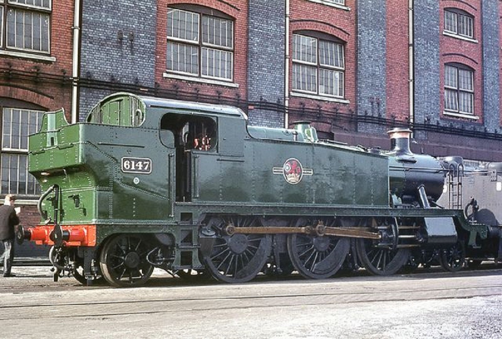 Solve GWR 61xx Class 2-6-2T 6106 at Swindon, 1964. jigsaw puzzle online ...