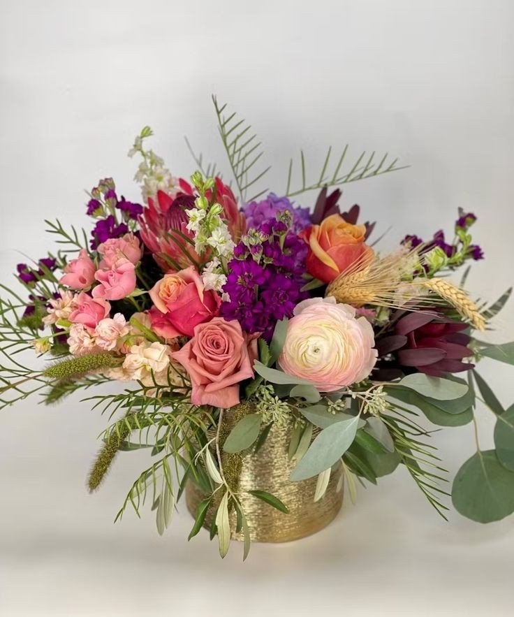 Solve Happiness is..Gilded Splendor ! jigsaw puzzle online with 80 pieces