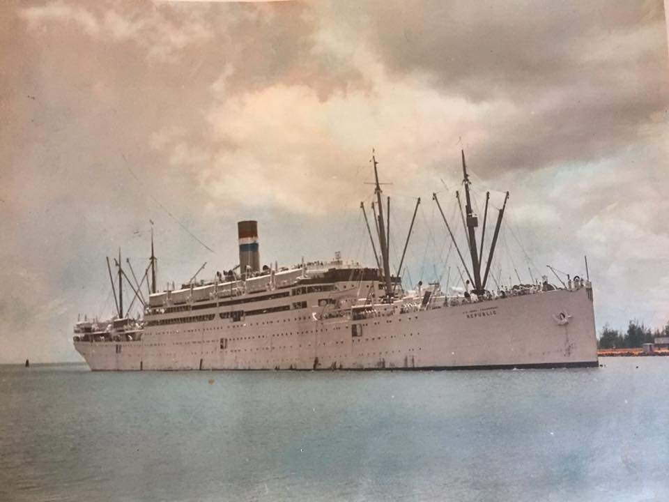 Solve Old SS Republic entering Honolulu as ATS Republic jigsaw puzzle ...