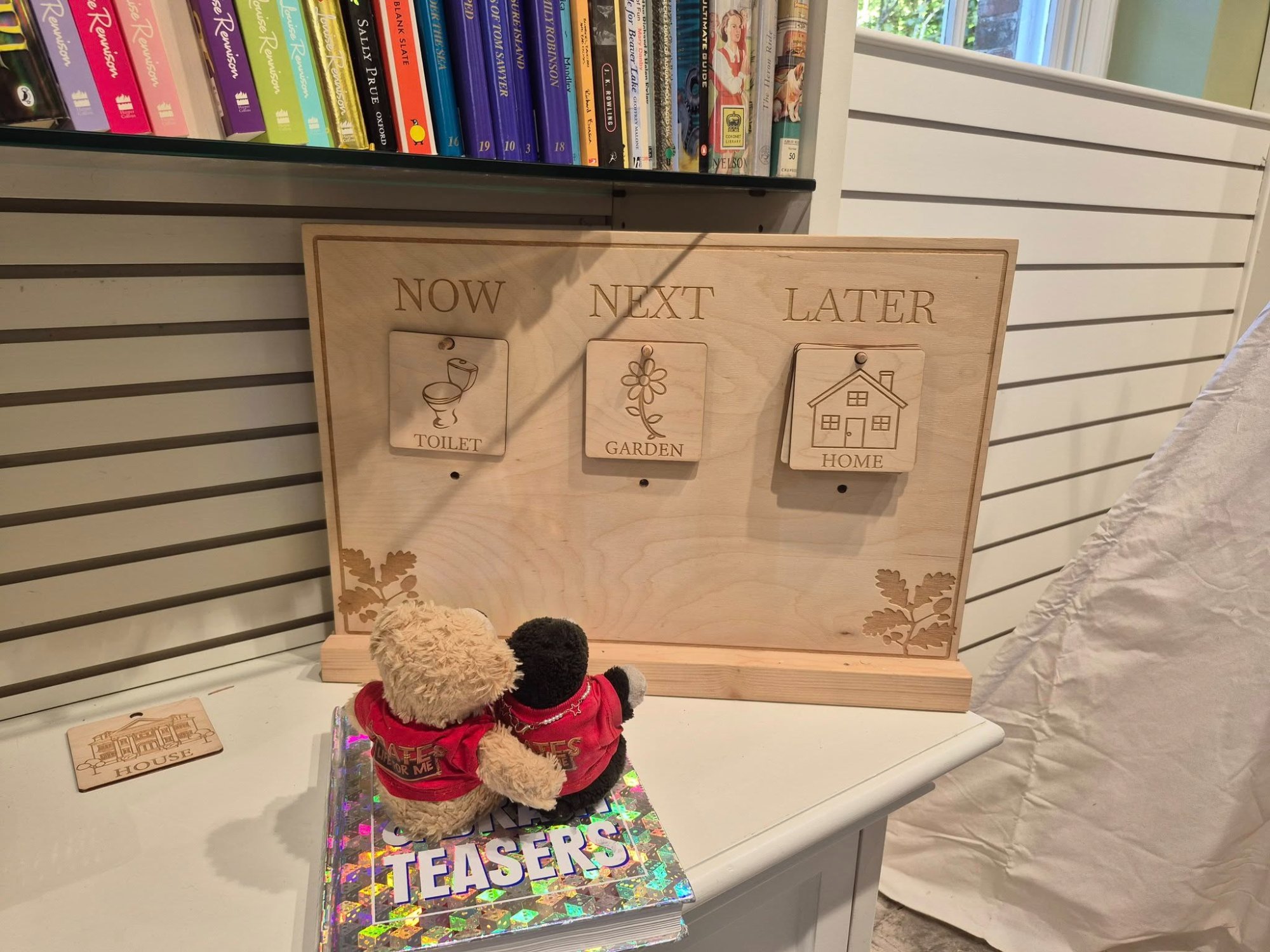 Solve We found this funny sign jigsaw puzzle online with 88 pieces