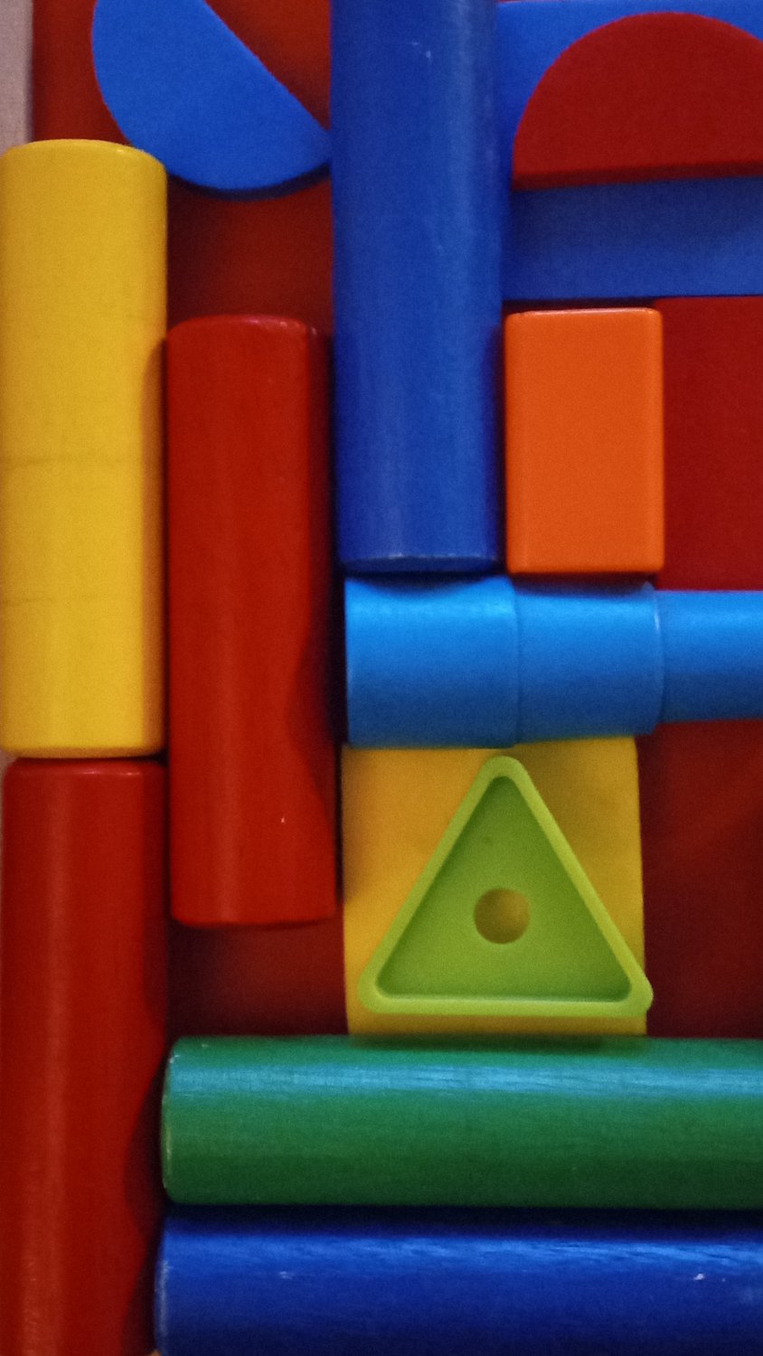 Solve geometry jigsaw puzzle online with 120 pieces