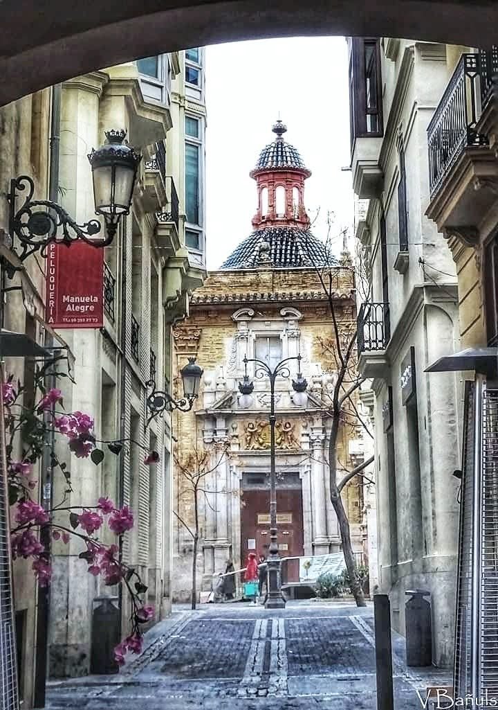 Solve FB_IMG_1745934253133 jigsaw puzzle online with 204 pieces