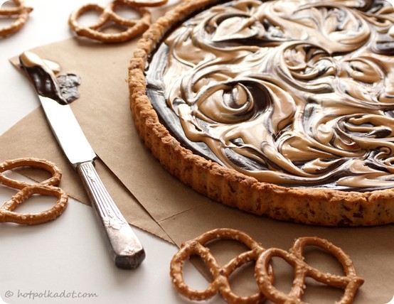 Solve Chocolate Covered Peanut Butter Pretzel Tart jigsaw puzzle online ...