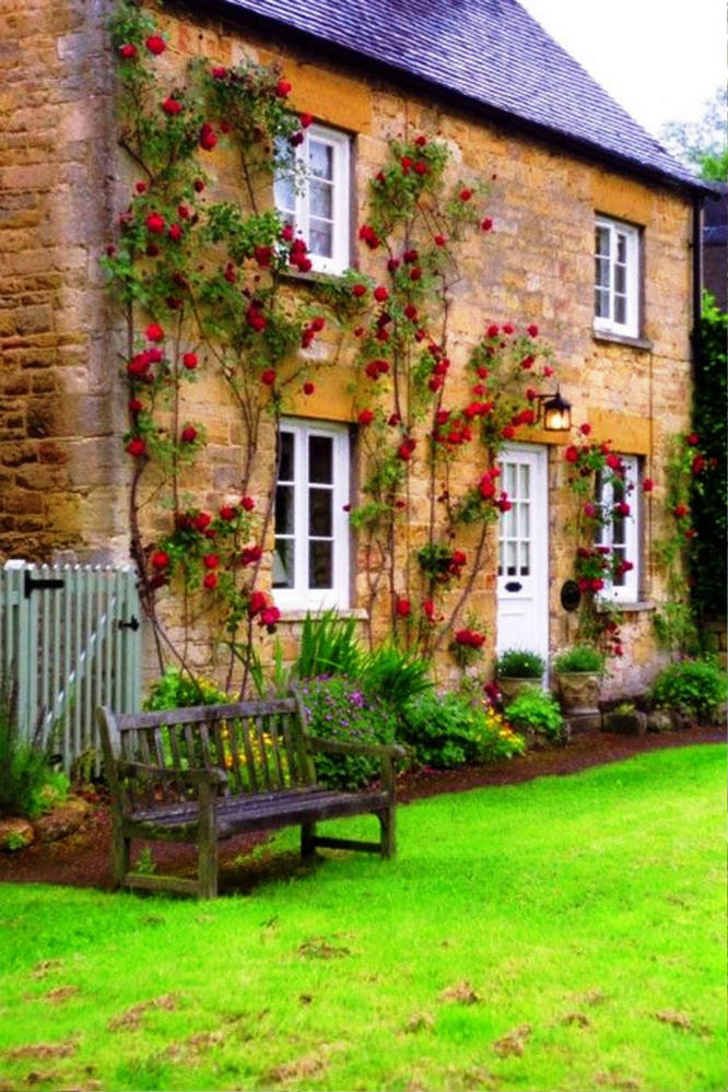 Jigsaw Puzzle | Jasmine Cottage ~ Wiltshire, England | 70 pieces | Jigidi