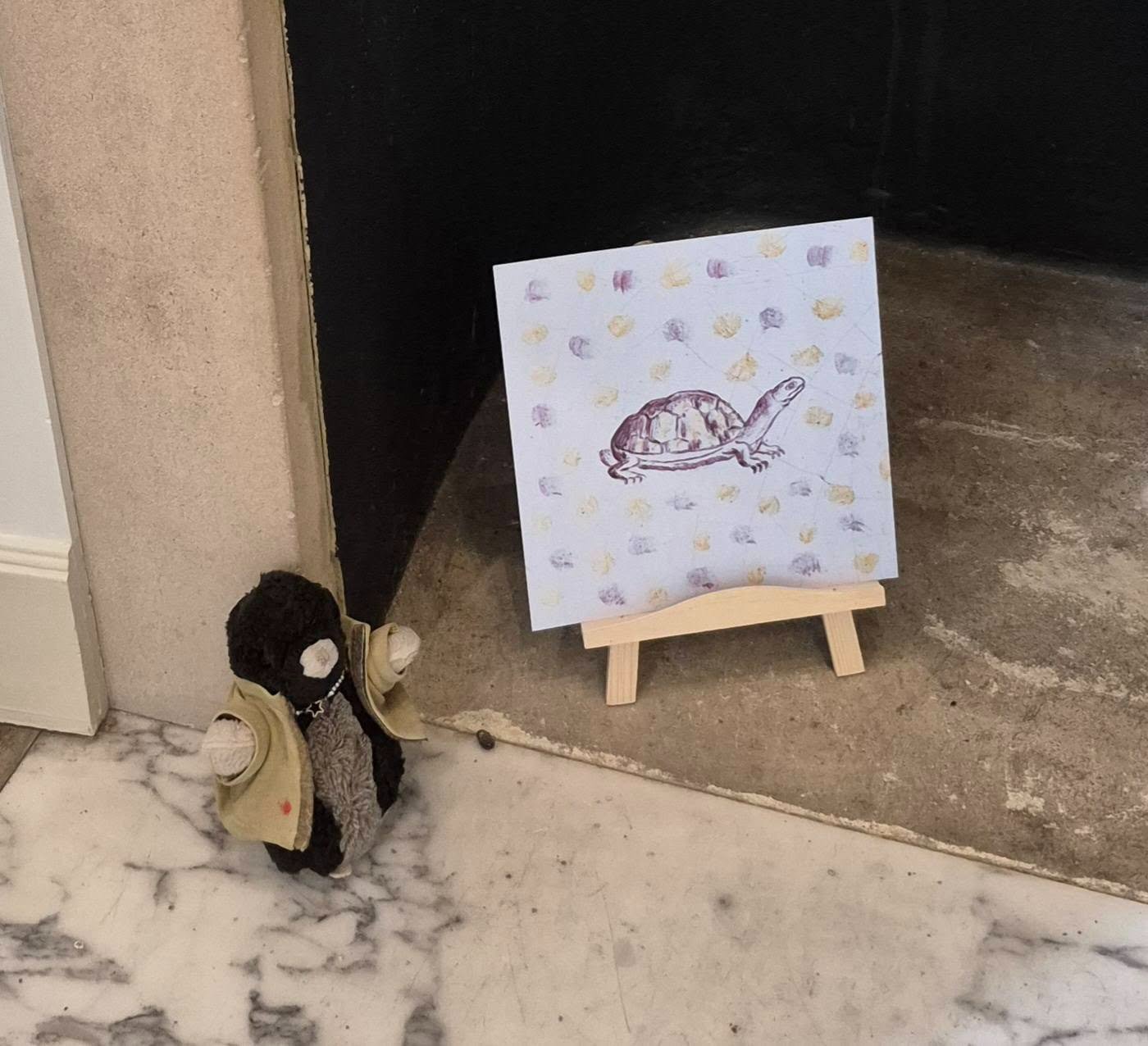 Jigsaw Puzzle | 90 pieces | Diggy at the Art Gallery #2 | Jigidi