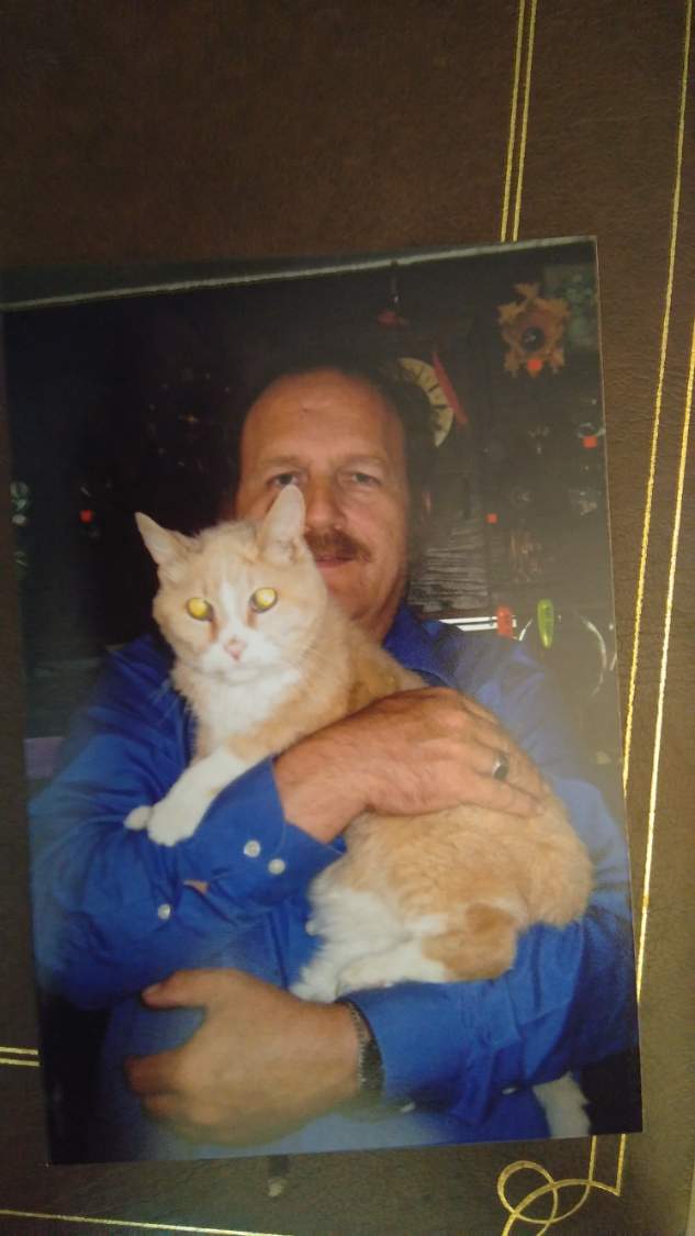 Solve Darrell & Ginger jigsaw puzzle online with 40 pieces