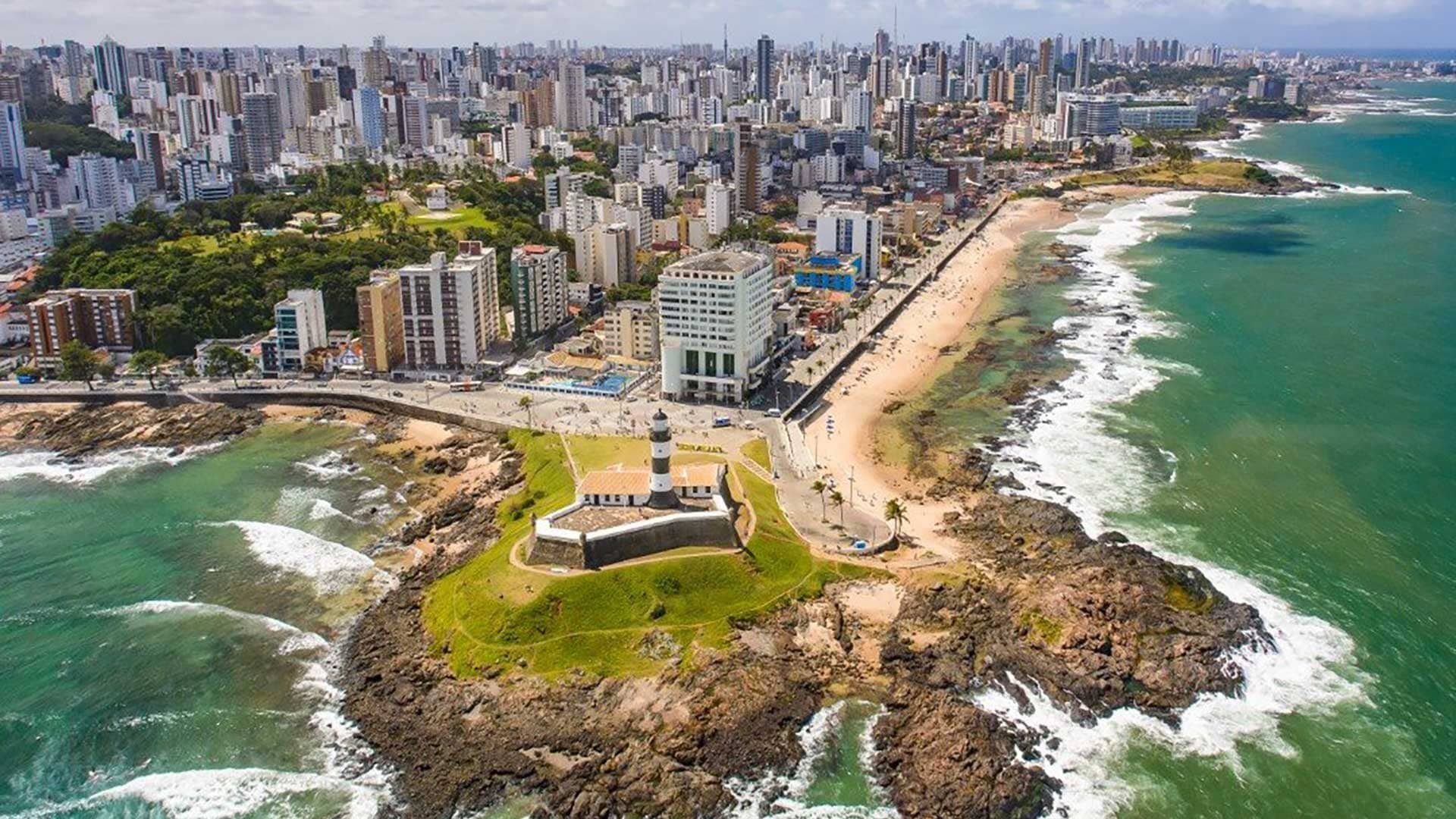 Solve Barra Lighthouse, one of the most famous tourist attractions in ...