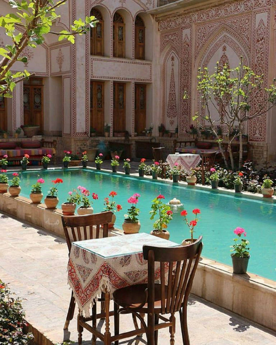 Solve Mahin Saraye Raheb Historic House in Kashan, Isfahan Province ...