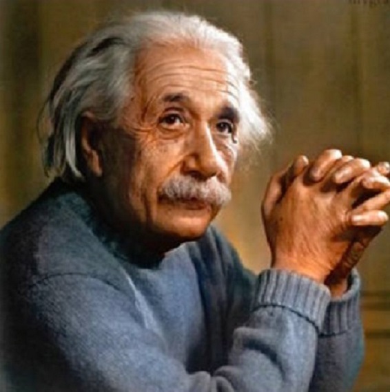 Solve Einstein in Color jigsaw puzzle online with 81 pieces