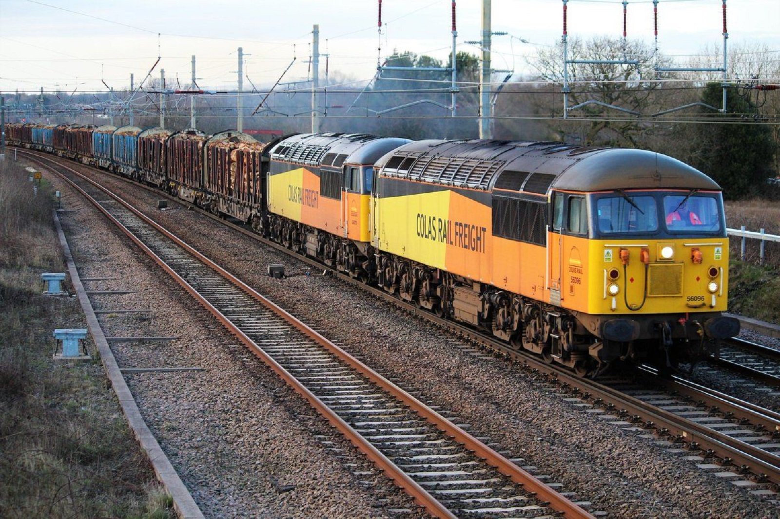 Solve Colas Class 56's 56096 and 56078. jigsaw puzzle online with 54 pieces