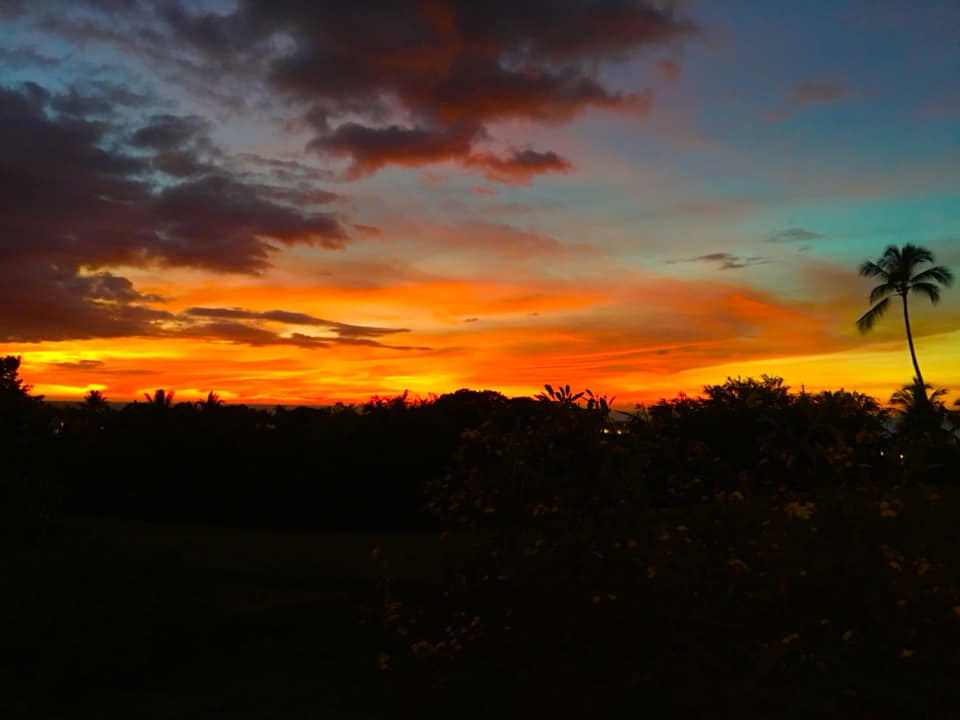 Solve Sky Drama In Hawaii jigsaw puzzle online with 80 pieces