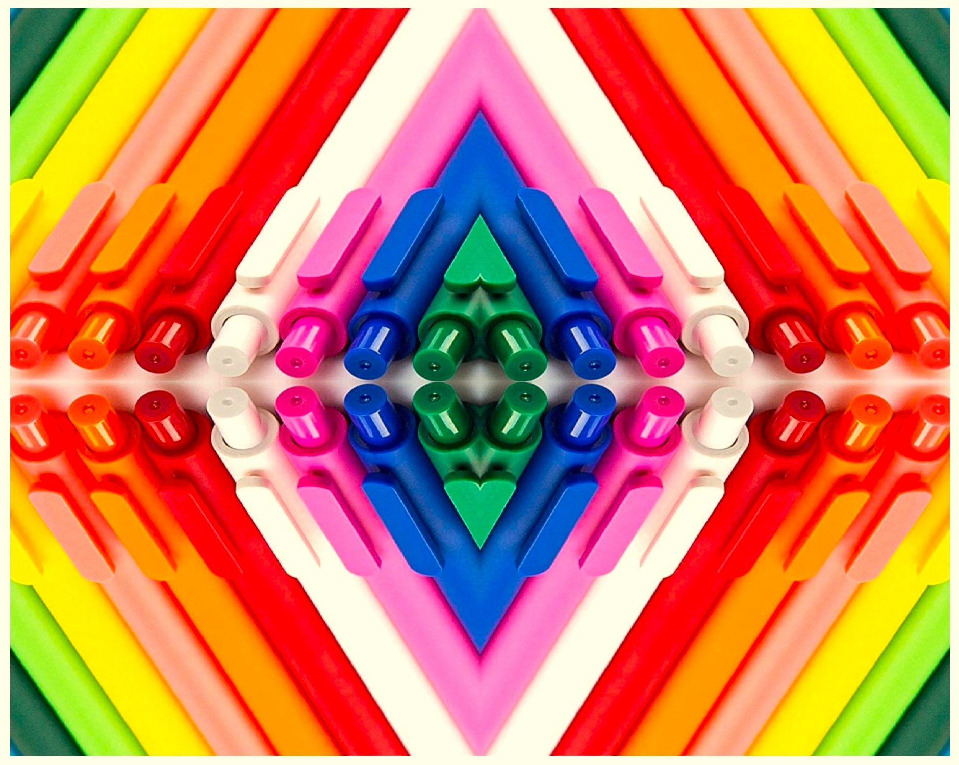 Solve q1 jigsaw puzzle online with 154 pieces