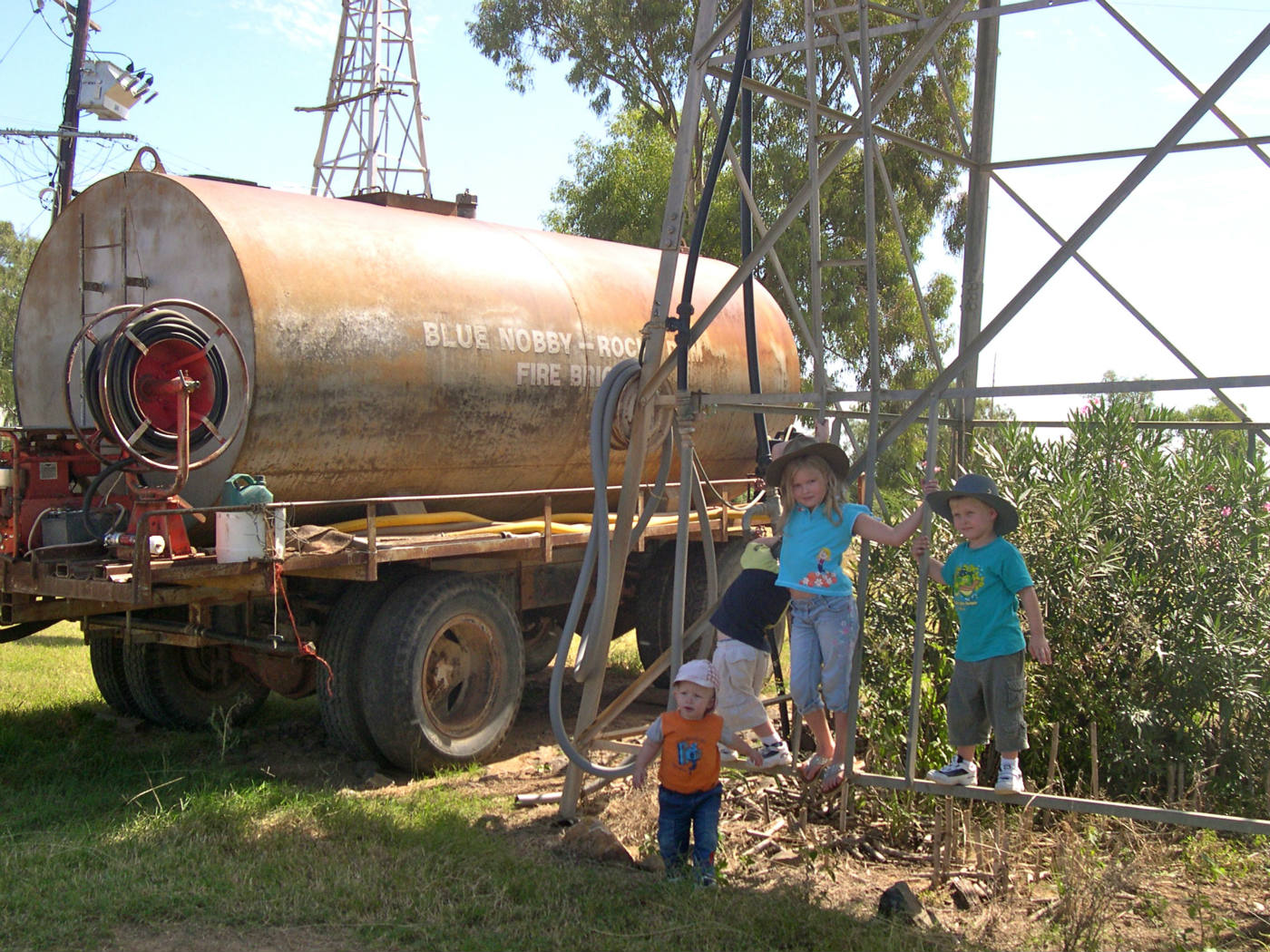 Solve My four cherubs at with the Blue Nobby Station Fire Engine jigsaw ...