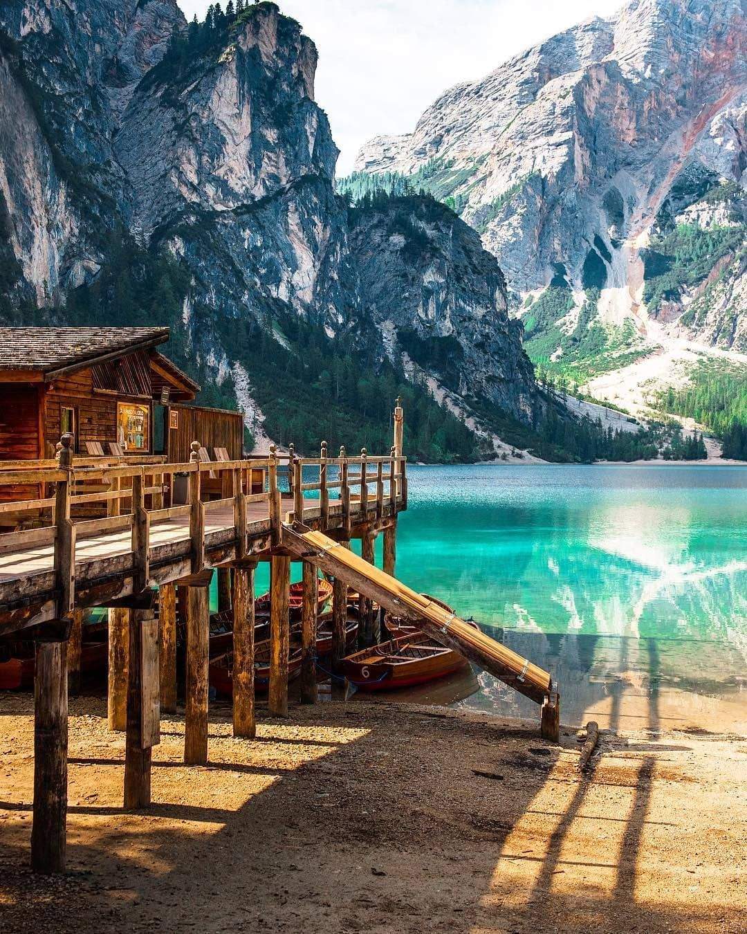 Solve 226652 jigsaw puzzle online with 130 pieces