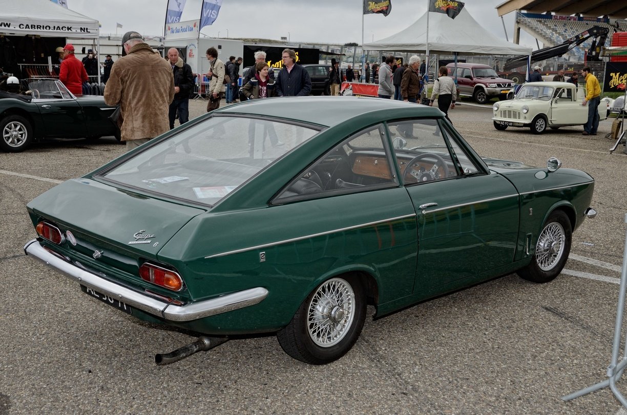 Jigsaw Puzzle | 216 pieces | Bond "Equipe" 2 Litre - 1968 | Jigidi