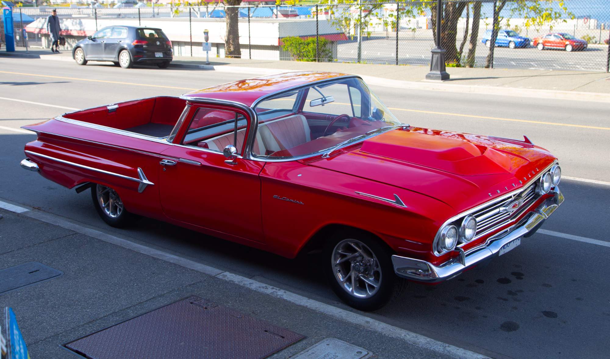 Solve Chevrolet El Camino jigsaw puzzle online with 209 pieces